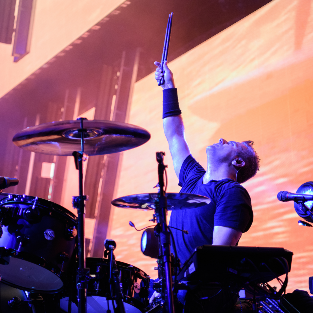 ALDEAN ARMY EXCLUSIVE: HIGH NOON NEON TOUR PHOTOS - WEEK 3 - Jason Aldean