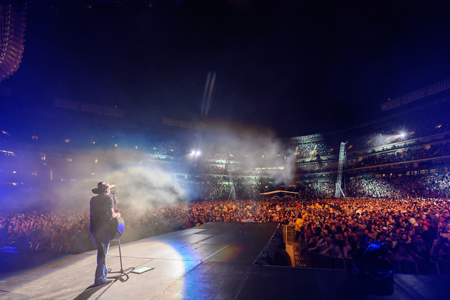 2019 RIDE ALL NIGHT TOUR CLOSES WITH “BIG, EUPHORIC” NIGHT AT GLOBE ...