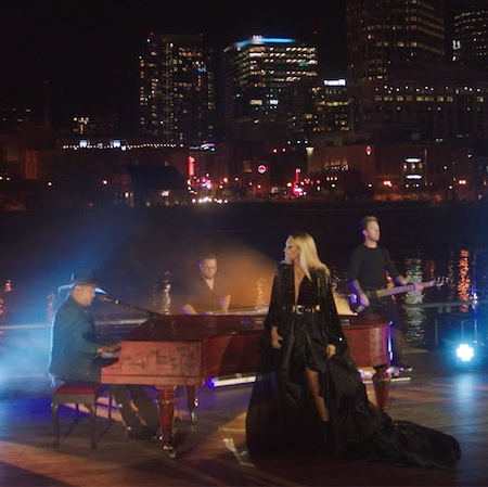 WATCH JASON'S AMA PERFORMANCE OF "IF I DIDN'T LOVE YOU" - Jason Aldean