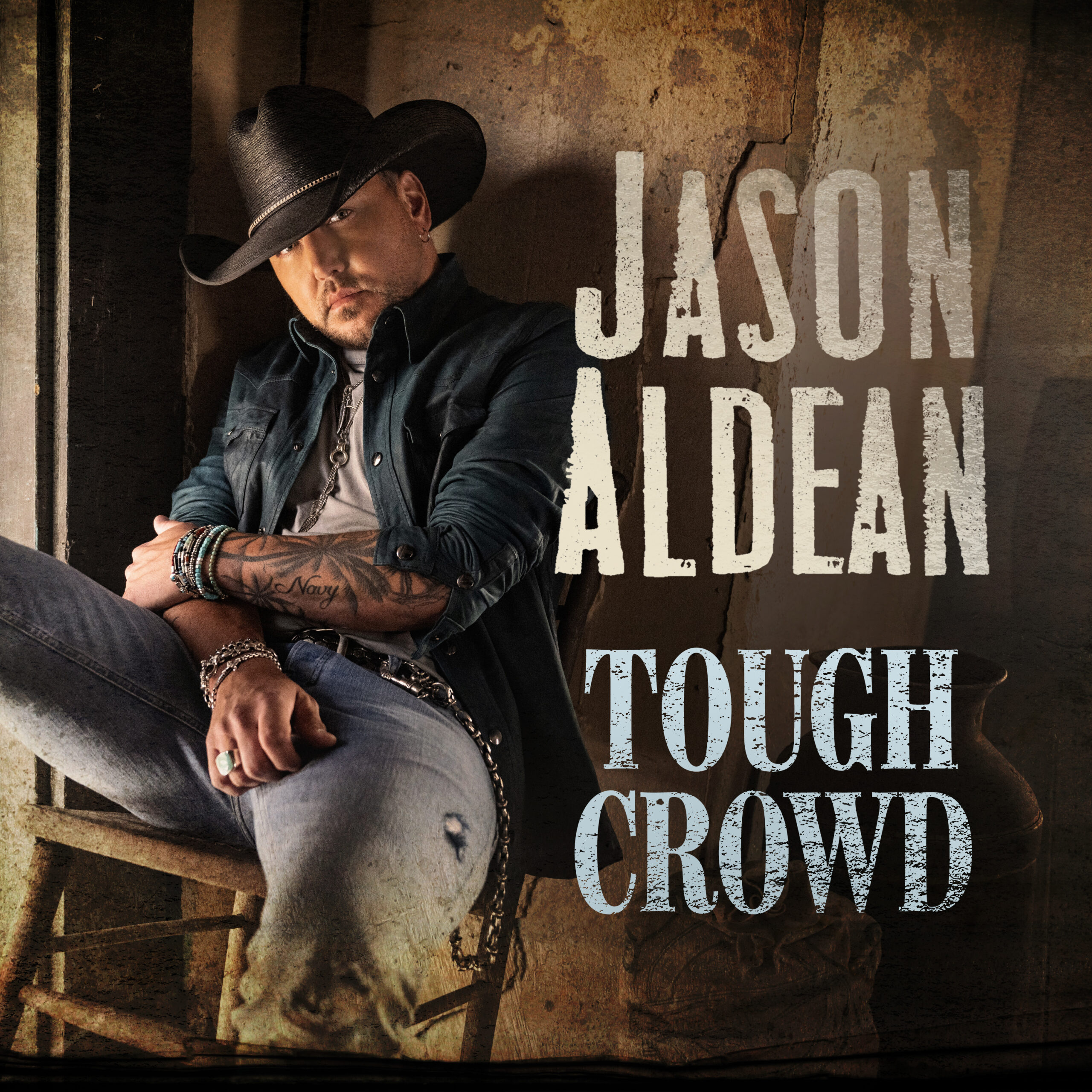 NEW SONG, "TOUGH CROWD" OUT NOW - Jason Aldean